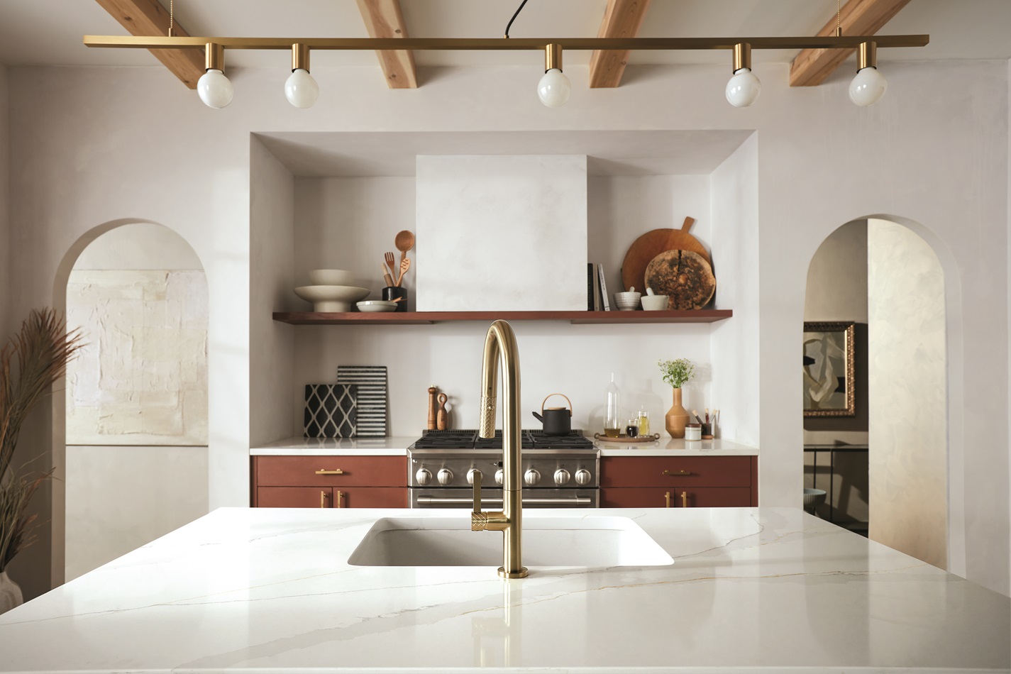 Calacatta Sol, VIATERA - Quartz Countertops | LX Hausys US